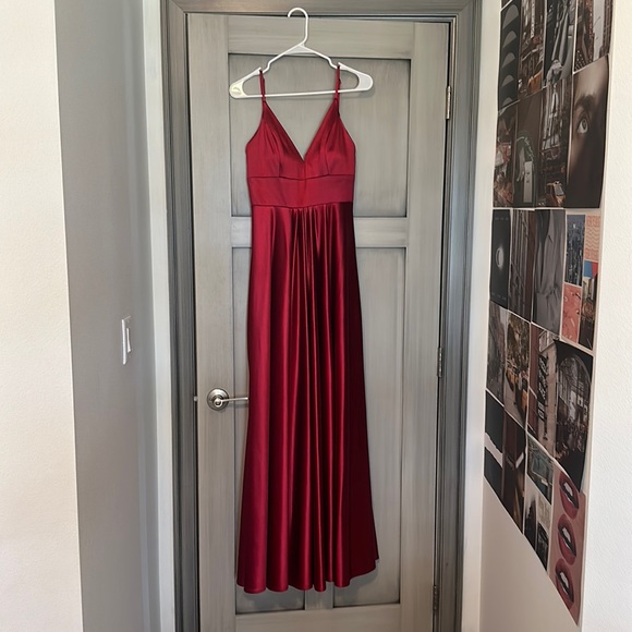 Dresses | Maroonred Prom Dress | Poshmark